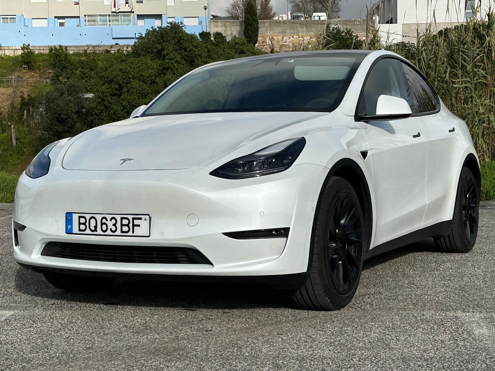 TESLA MODEL Y | Chatenet